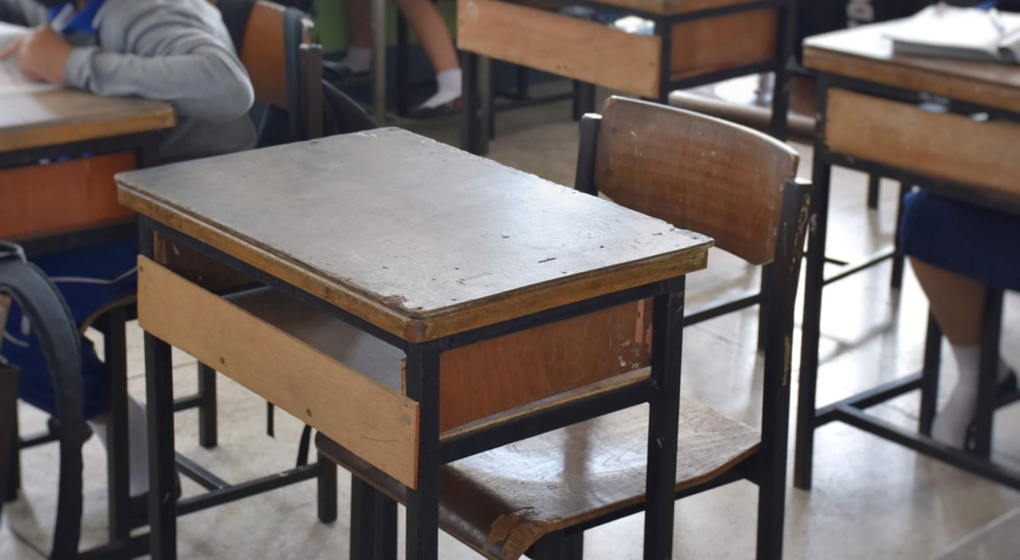 Employee absenteeism at work: Causes, strategies, and tips to prevent ...