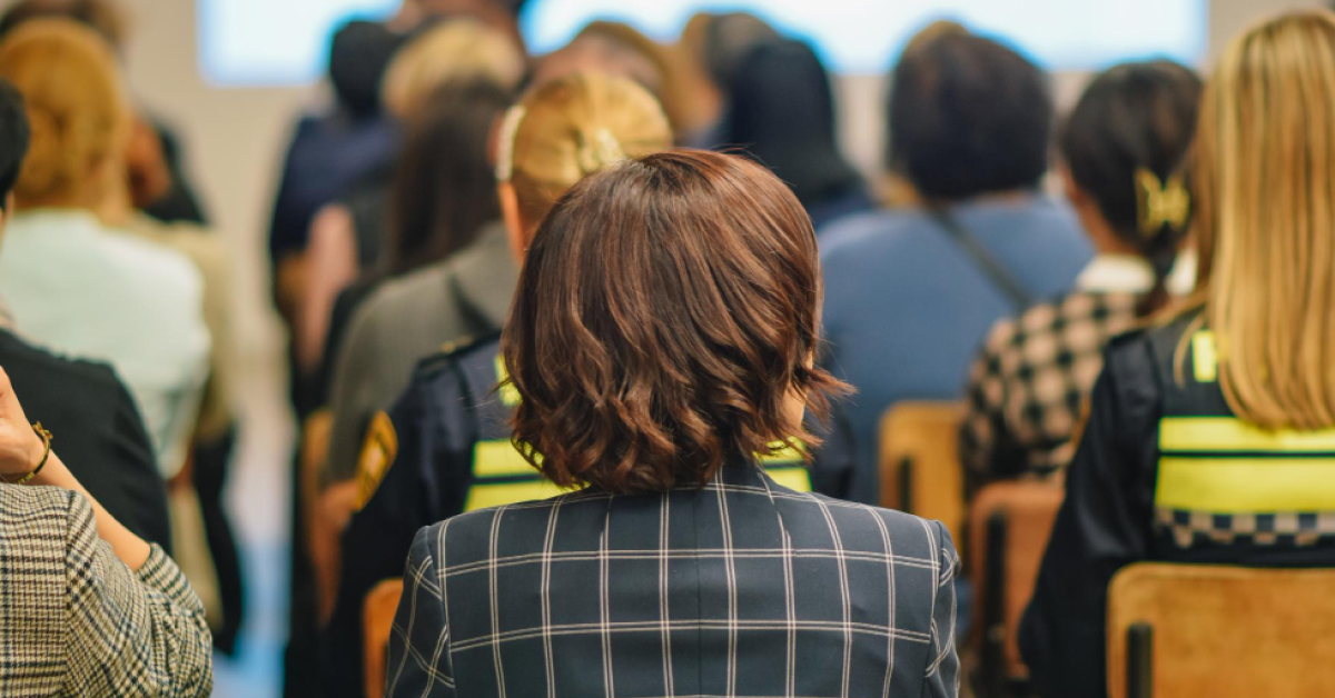 What is work orientation: Benefits and top best practices to try as a ...