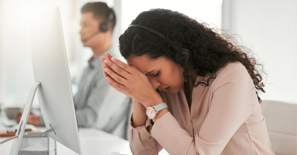 Job insecurity: Meaning and tips to follow in creating an engaged workplace