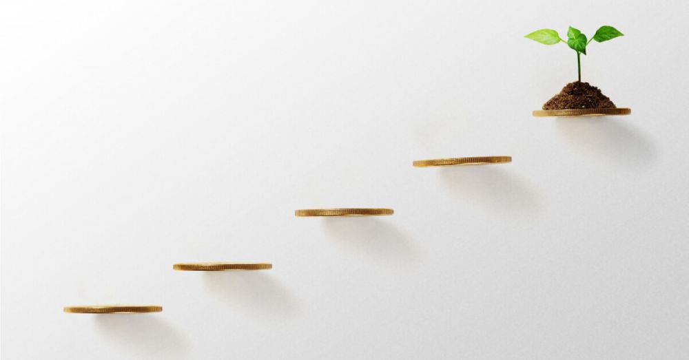 How to identify employee strengths and weaknesses: 40+ examples