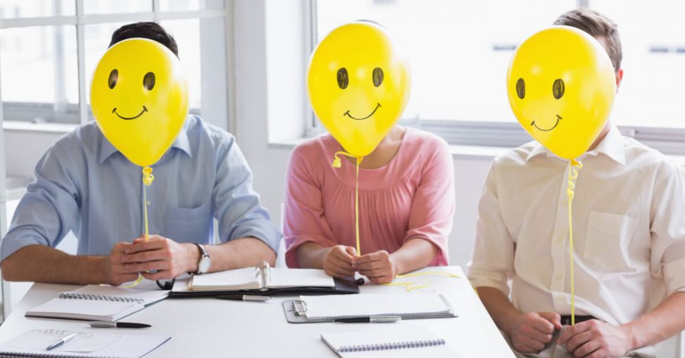 Workplace communication feedback loop: Examples, challenges, and ...