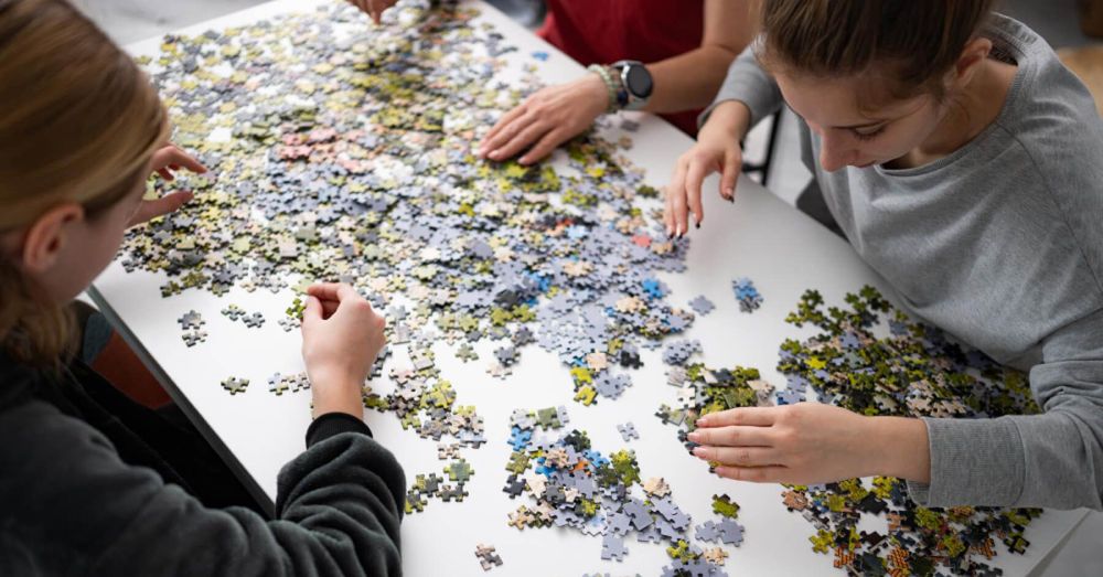 75+ Team theme ideas to try at work for increased collaboration in 2025