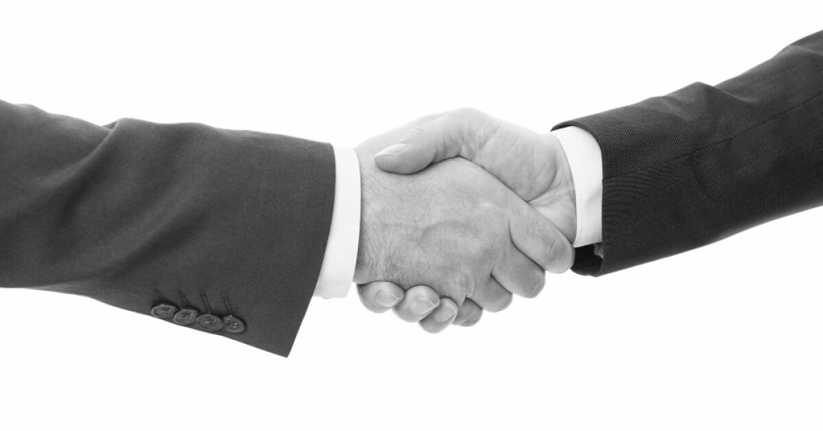 Respect in the workplace: Top 5 examples to get inspiration from in 2024