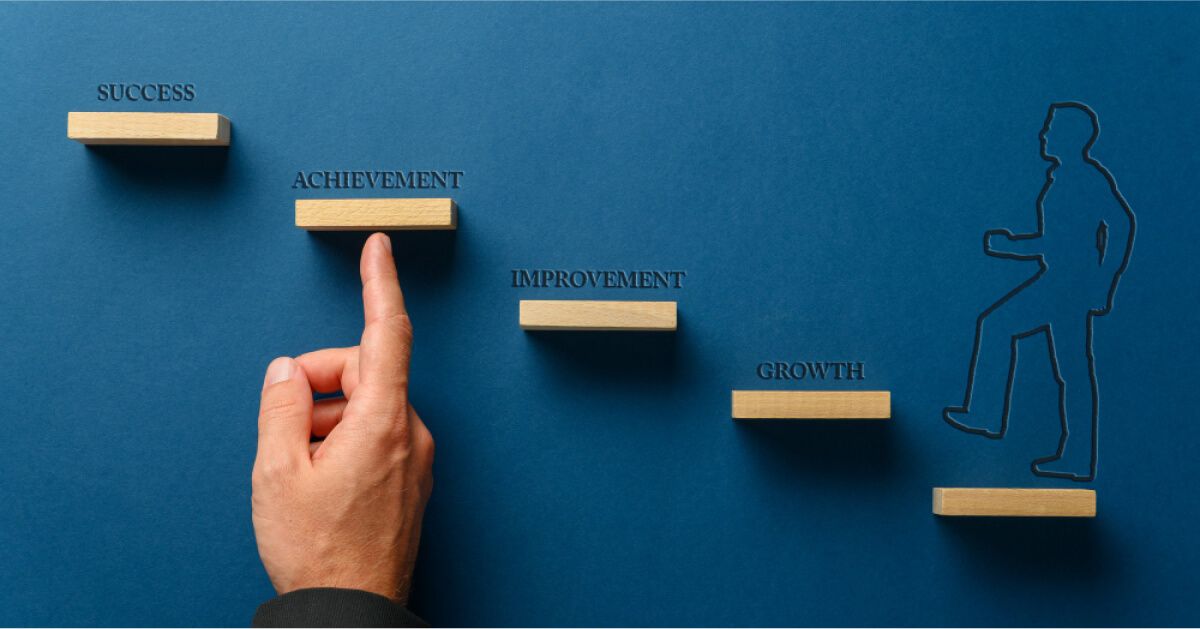 The role of employee experience journey mapping in building meaningful ...