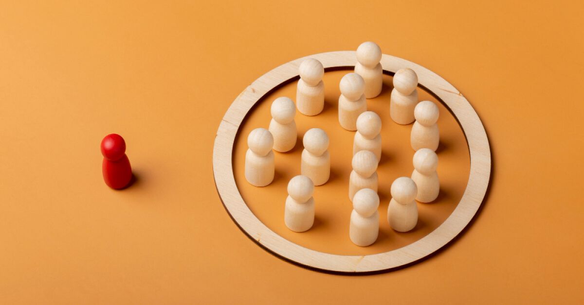 What is favoritism in the workplace: Definition and top strategies to ...