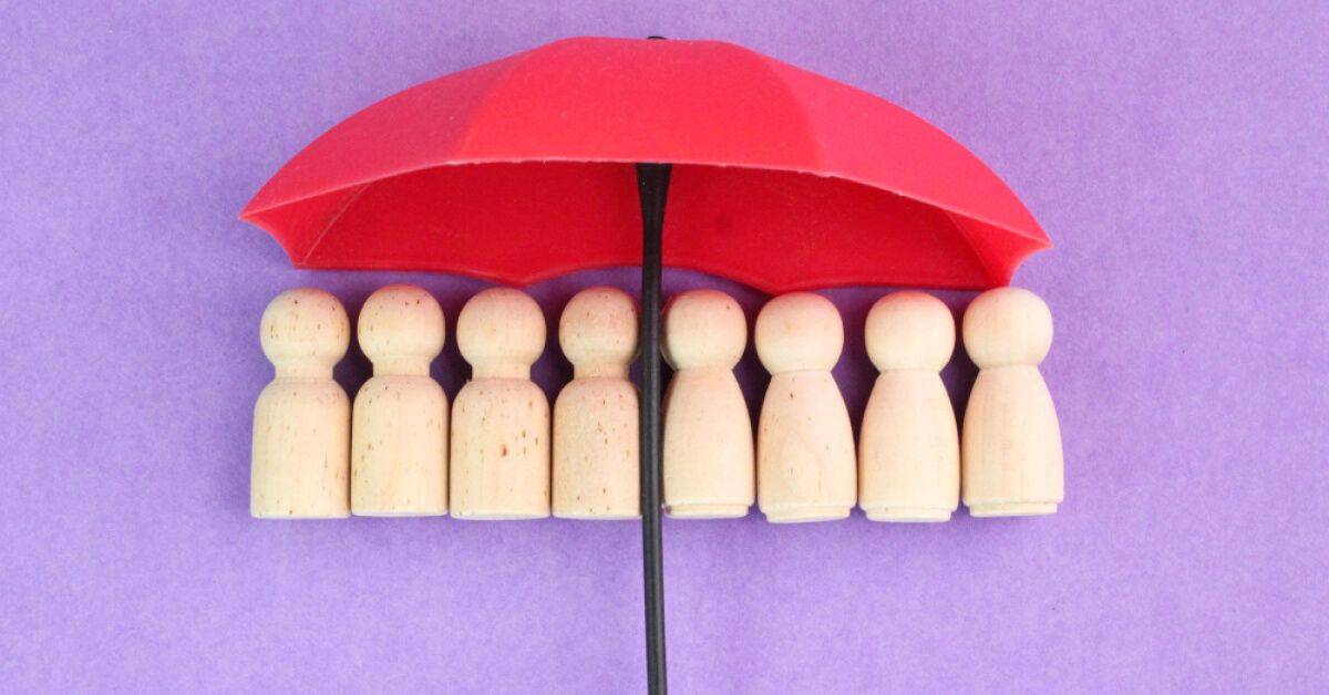 20+ Leadership behaviors that drive team success and engagement