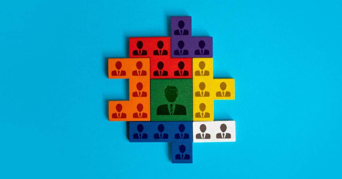 35+ Employee awards to recognize greatness in the workplace