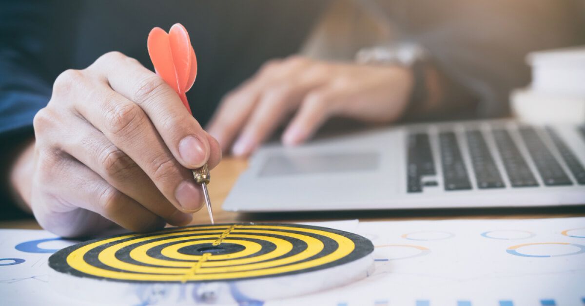 What are examples of effective team dynamics?