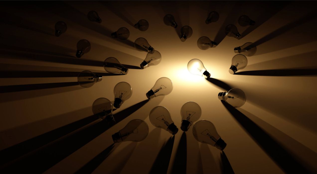 Employee surveys pros and cons that you should know in 2024 Employee surveys pros and cons that you should know in 2024