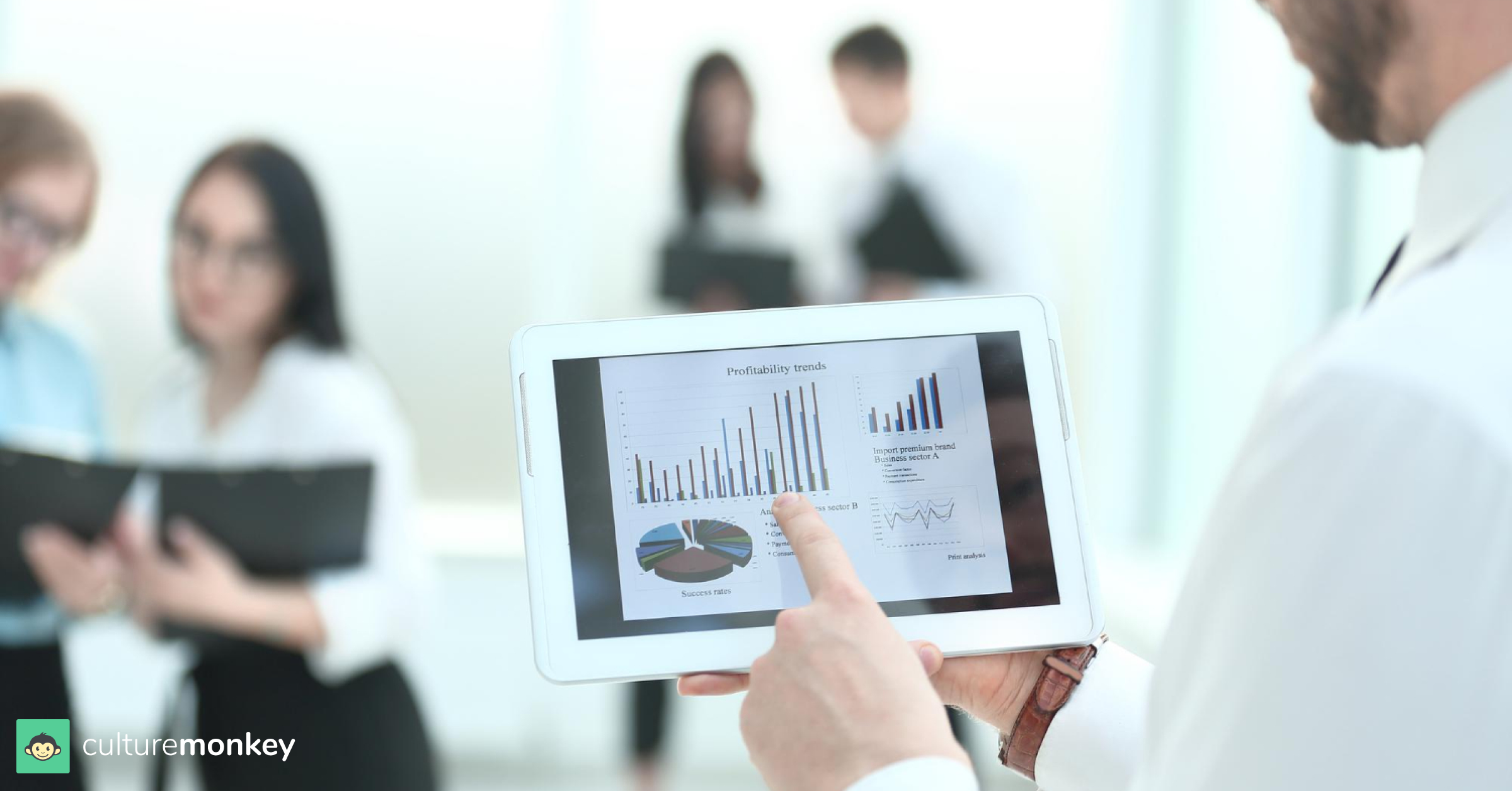 Employee Onboarding Surveys: A Complete Guide with Survey Questions