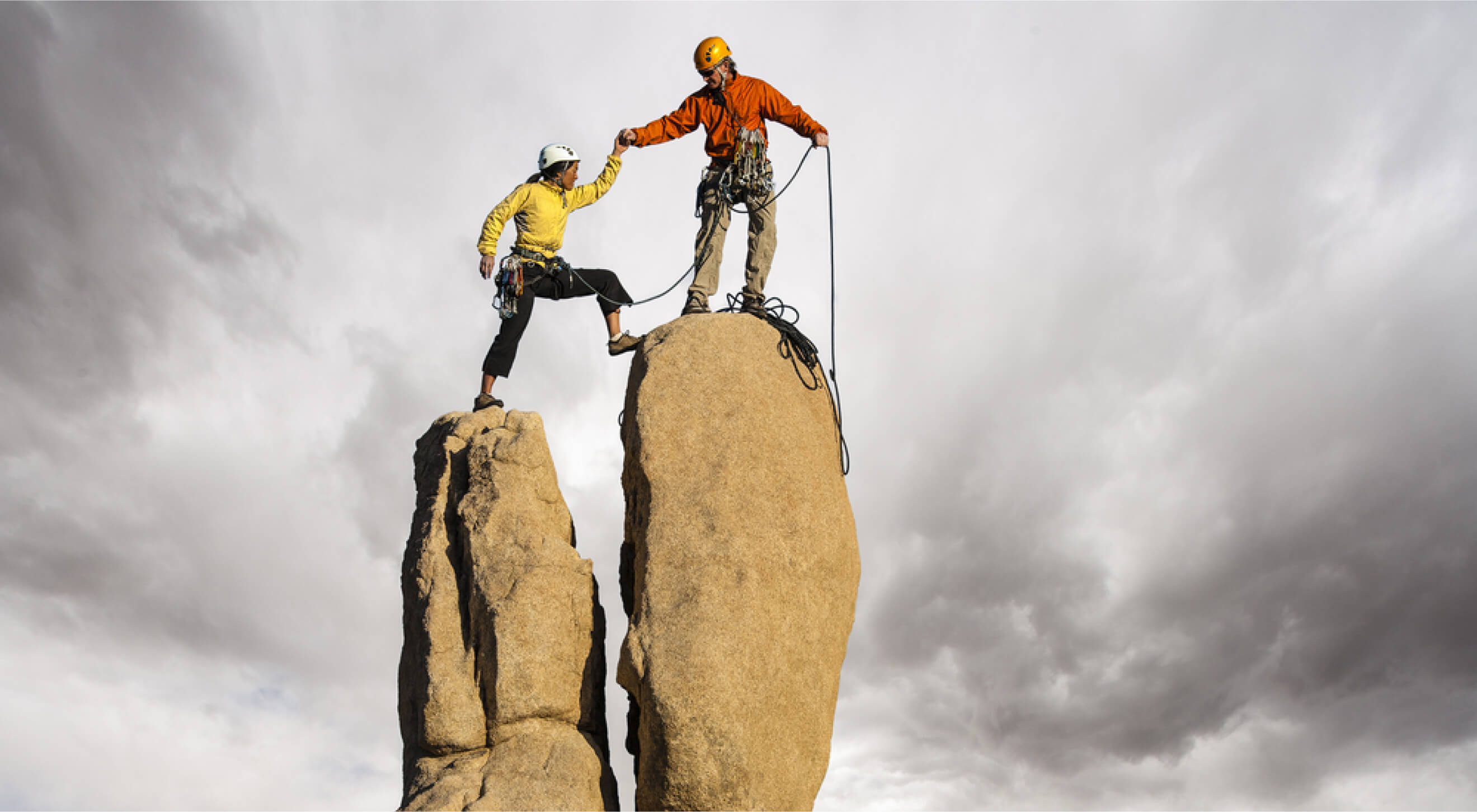 150+ Outdoor team-building activities, events, and games for employees ...