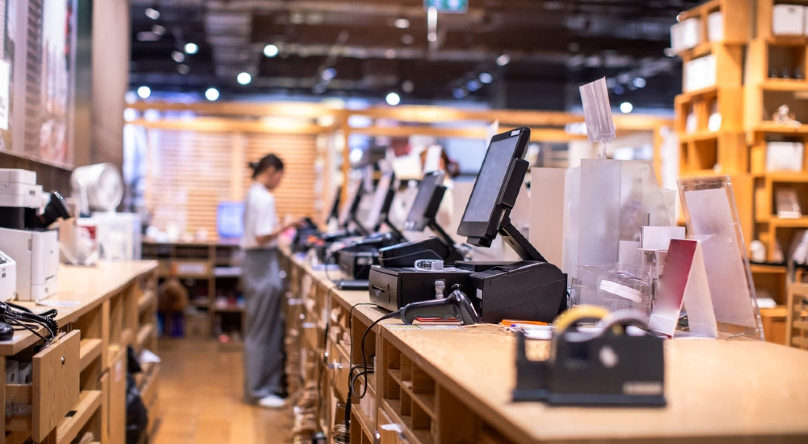 Top 15 employee engagement activities for the retail sector in 2025