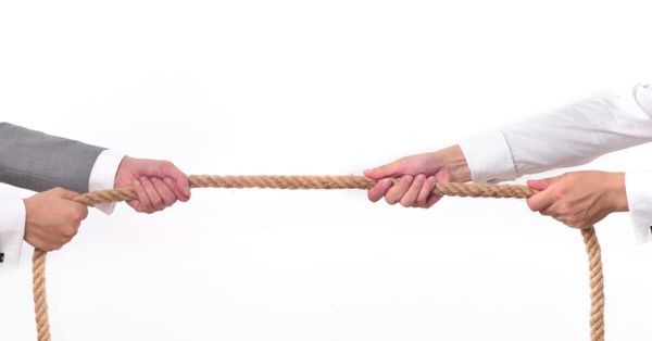 How to deal with a disgruntled employee: Tips for a toxic-free workplace