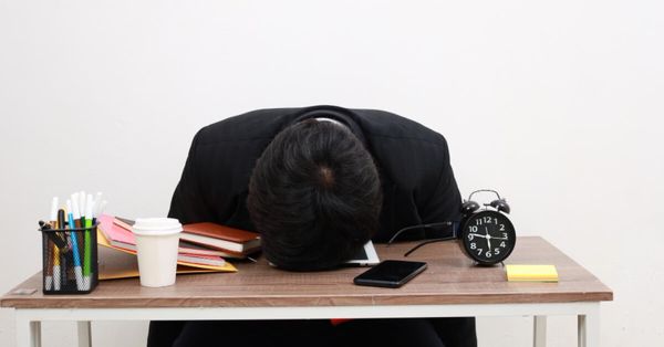 How to deal with low morale at the workplace in 2025?