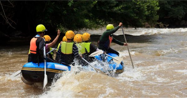 150+ Outdoor team-building activities, events, and games for employees ...