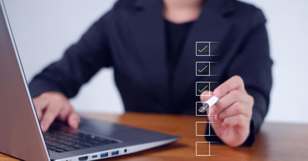 What is employee pulse check: Best practices and survey questions